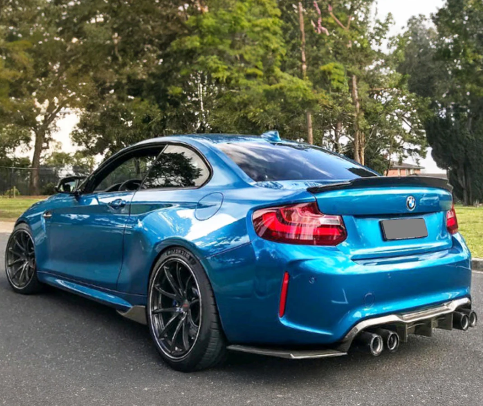 BMW – Exotic Carbon Gears